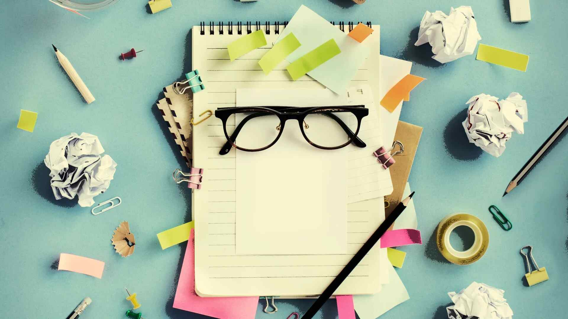 Your boss is overwhelmed—here’s how to work with them, not against them ...